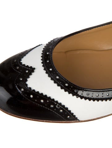 Church's Spectator Flats - Shoes - CHU20004 | The RealReal