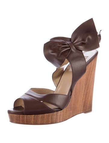 Valentino Shoes | The RealReal